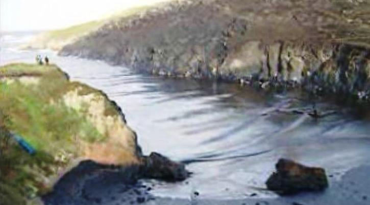 Maré Negra – RTP Arquivos