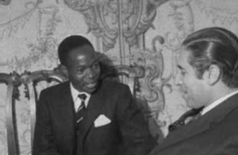 Aleke Banda apresenta cumprimentos a Rui Patrício – RTP Arquivos