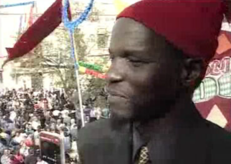 Kumba Ialá no Carnaval em Loulé – RTP Arquivos