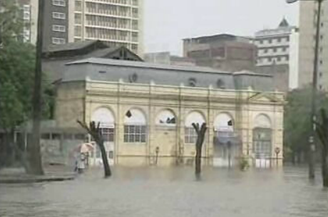 Cheias em Maputo – RTP Arquivos