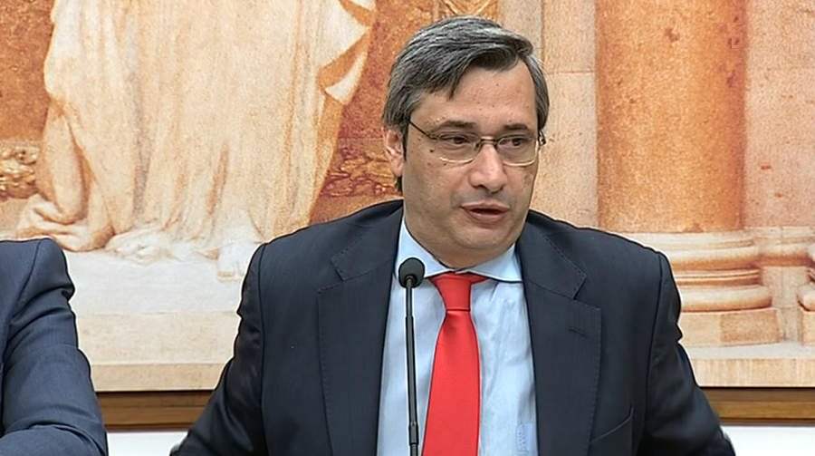 Conferência de imprensa de Nuno Magalhães – RTP Arquivos Conferência de imprensa de Nuno Magalhães – RTP Arquivos