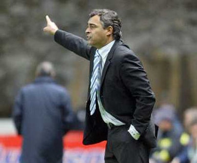 José Couceiro quer marcar à França