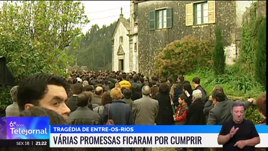 Tragédia de Entre-os-Rios. Morreram 59 pessoas na queda da ponte