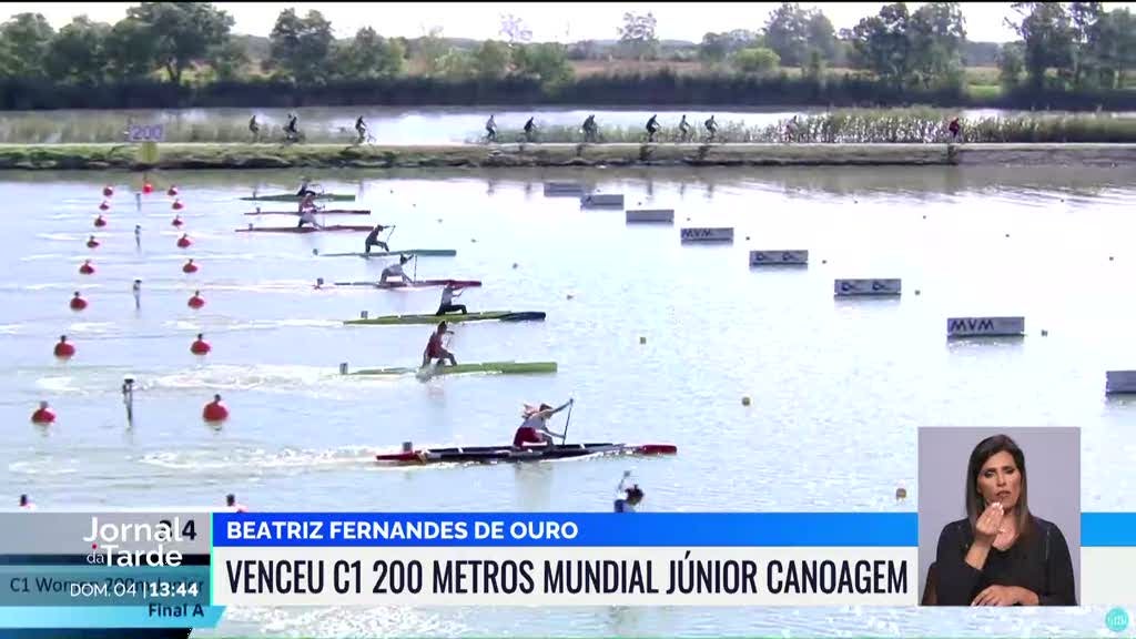 Canoísta Beatriz Fernandes conquista medalha de ouro no Mundial