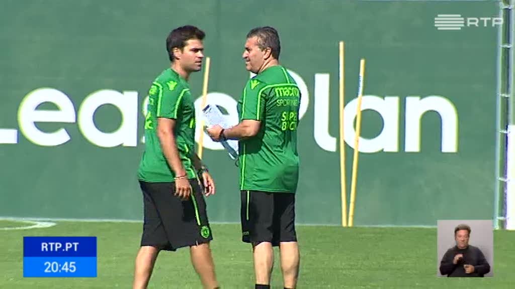 Tiago Fernandes vai comandar o Sporting frente ao Santa Clara