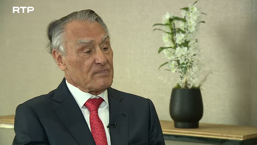 Cavaco Silva defende mais investimento em Defesa na Europa