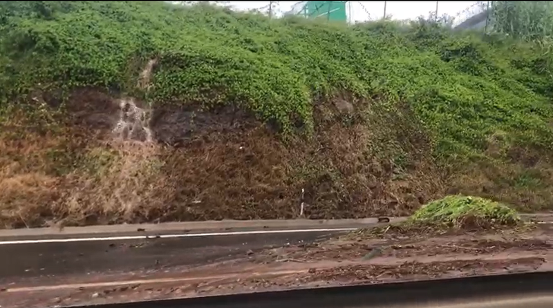 Chuva Forte Provoca Deslizamentos De Terra Vídeo Sociedade Rtp