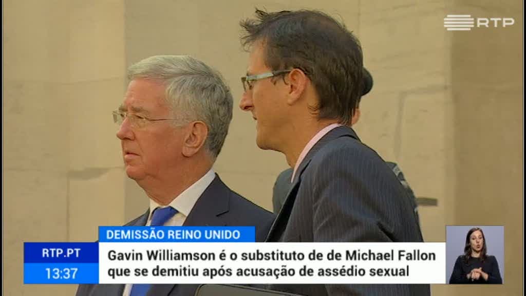 Gavin Williamson substitui Michael Fallon no governo britânico