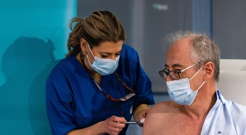 Diretor de Infecciologia do São João rejeita quadro de caos na unidade