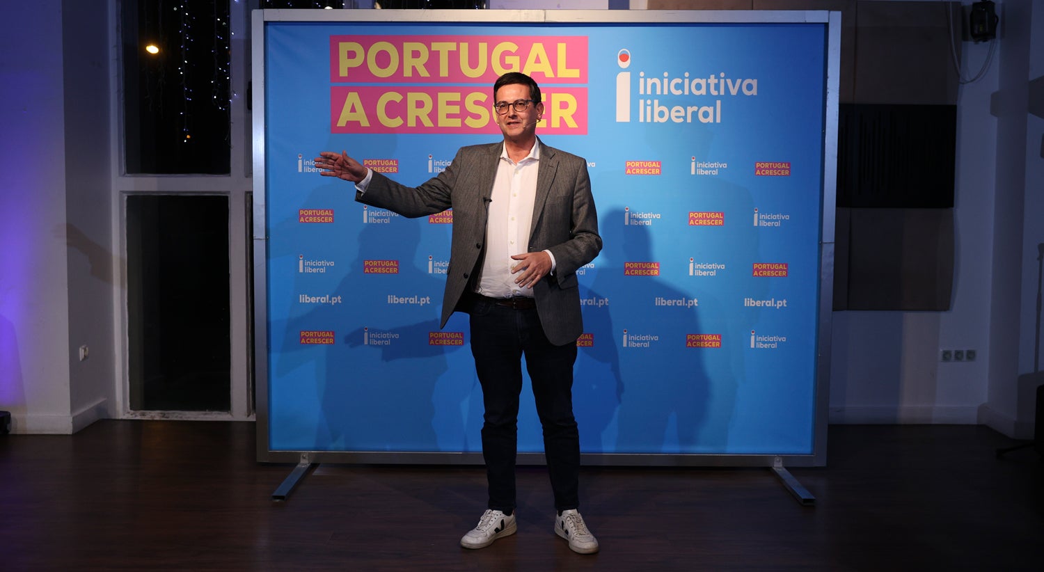 Rui Rocha volta a rejeitar coligações