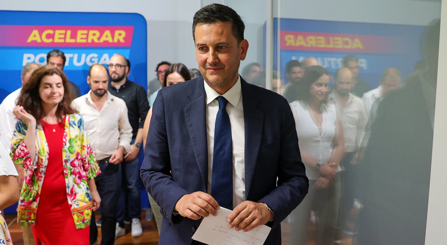 "Novo cenário político". Rui Rocha demite-se da liderança da Iniciativa ...