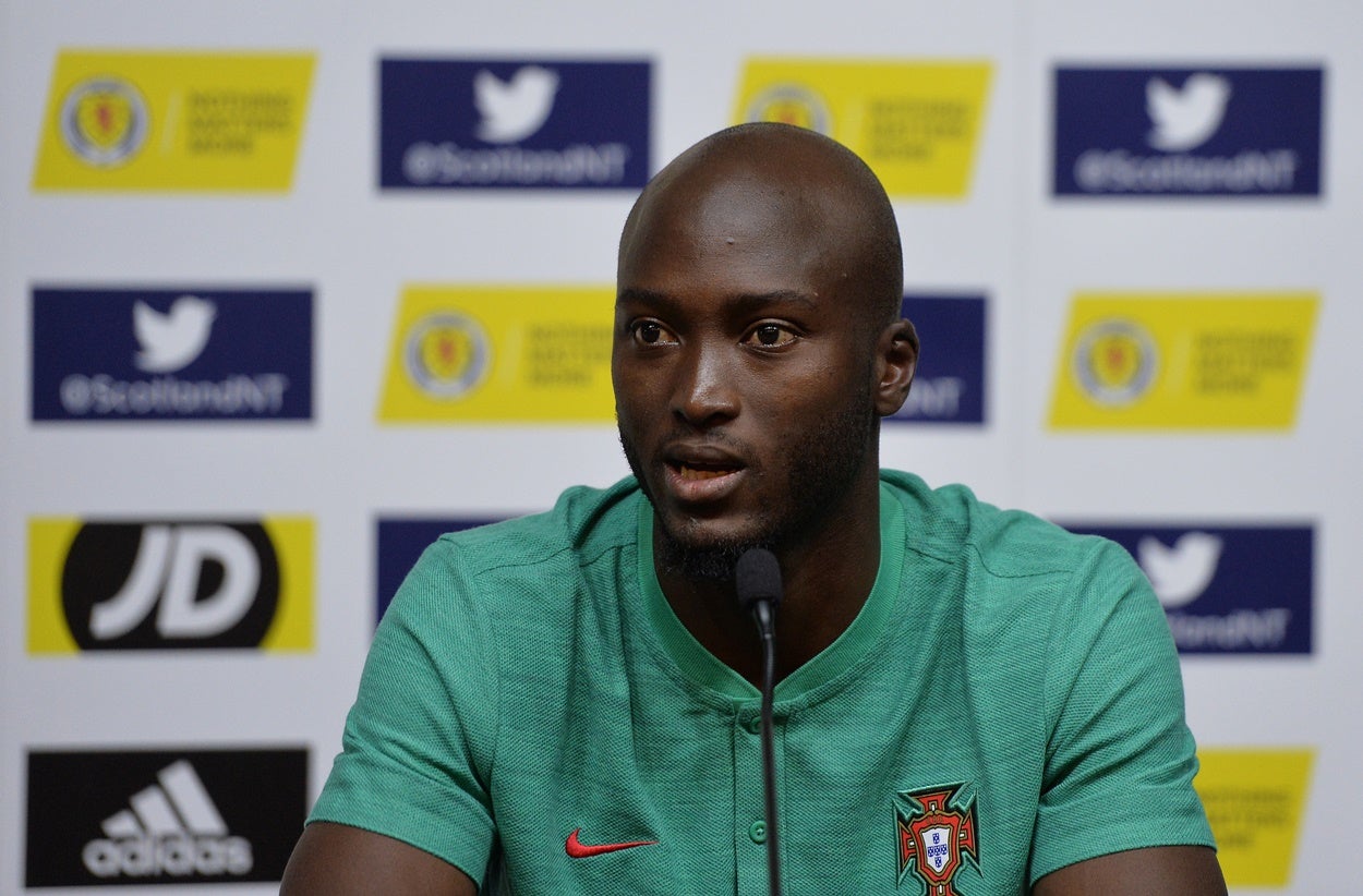 Danilo diz que voltar à seleção é uma "grande vitória"