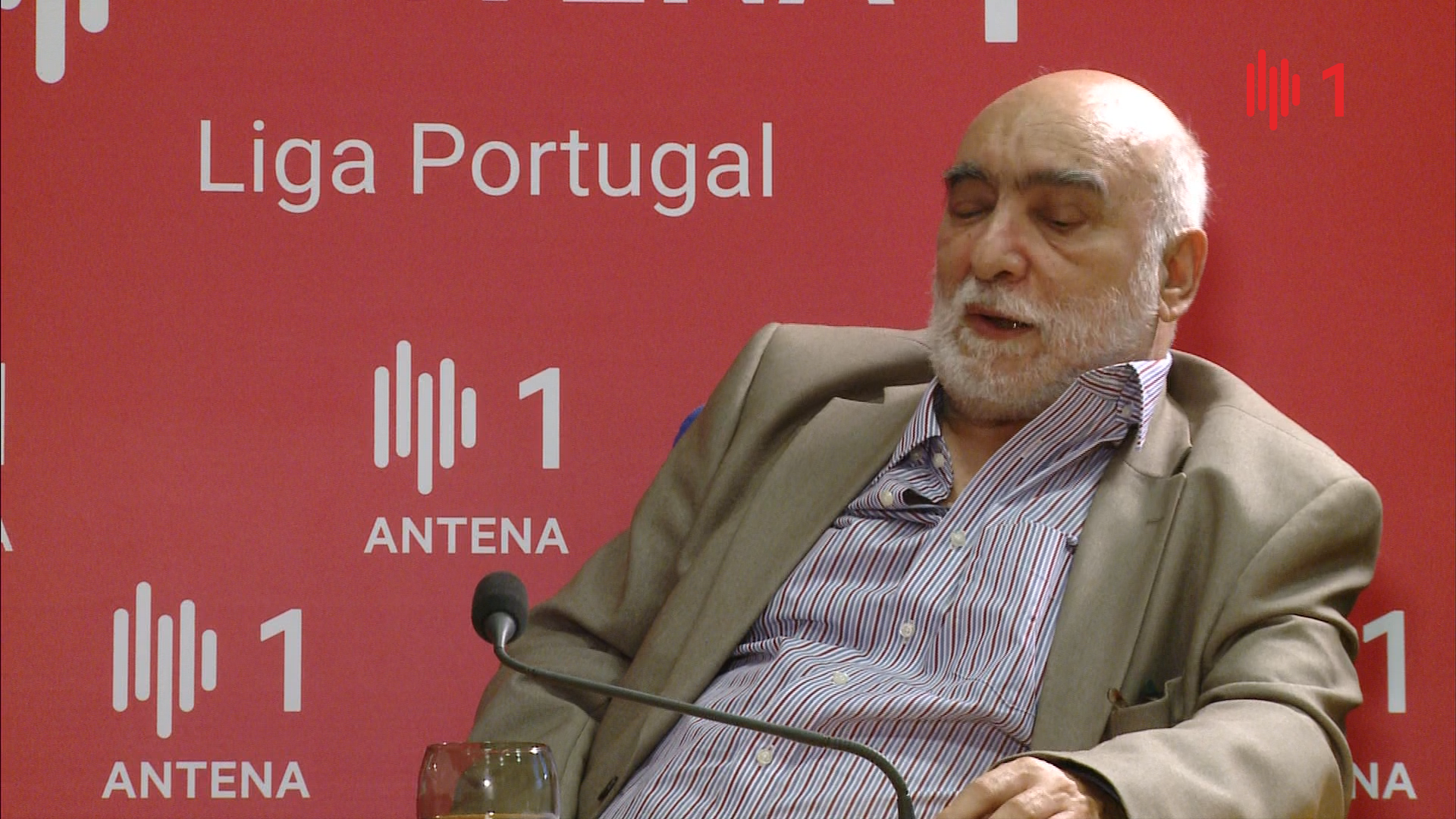 Maria Flor Pedroso entrevista José Jorge Letria