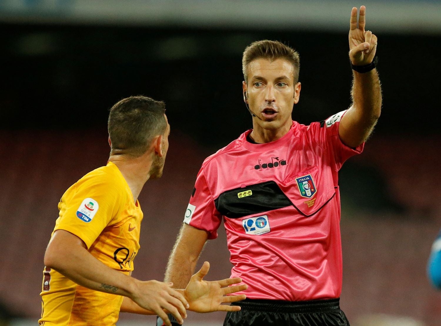 Árbitro italiano Davide Massa nomeado para dirigir o Portugal-Croácia