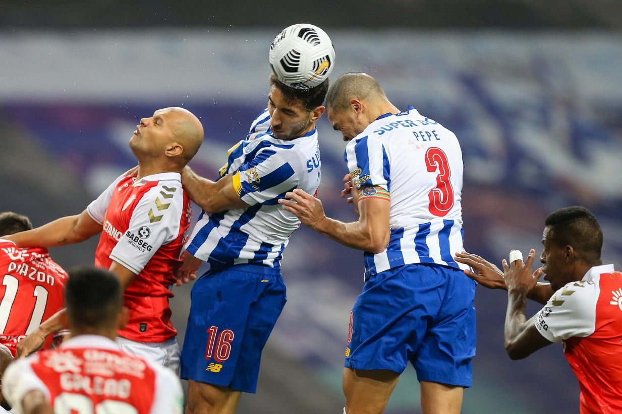 Marko Grujic e Uros Racic nos convocados da seleção da Sérvia