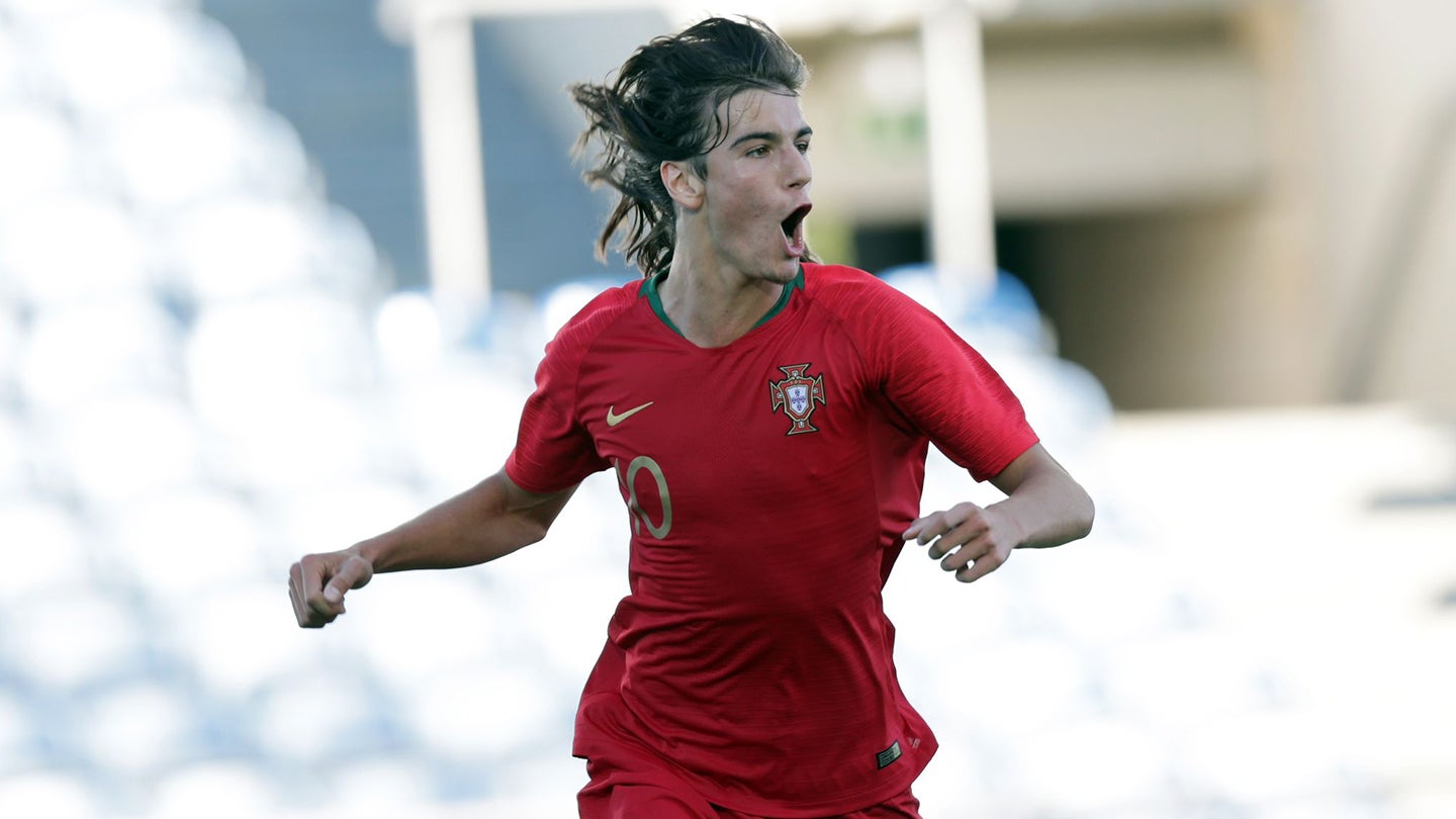 Euro sub-19. João Vasconcelos quer ganhar à Noruega