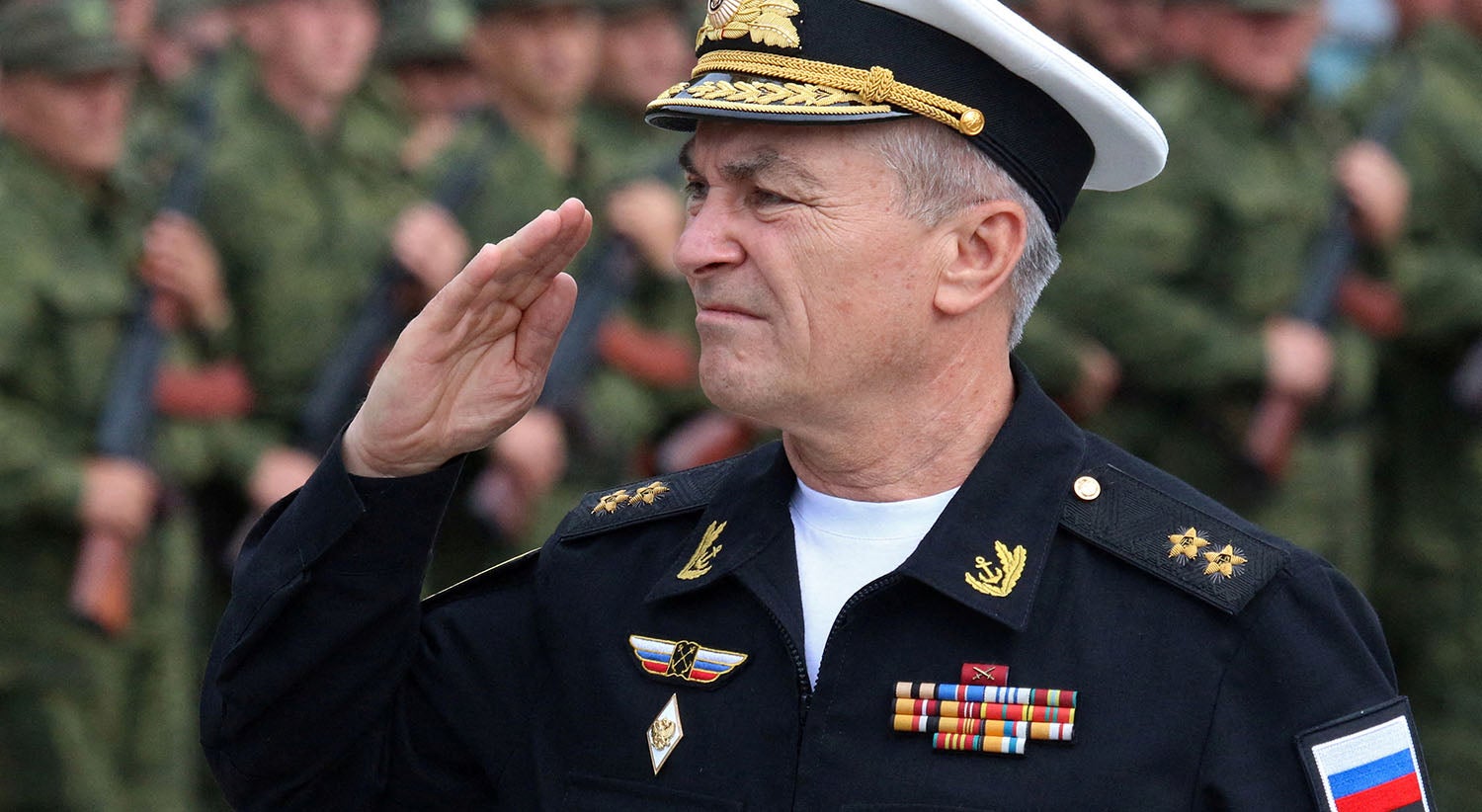 Rússia divulga imagens do comandante da frota russa no Mar Negro