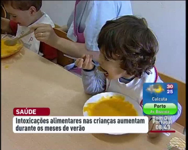 No verão as crianças correm mais riscos de intoxicações alimentares No verão as crianças correm mais riscos de intoxicações alimentares