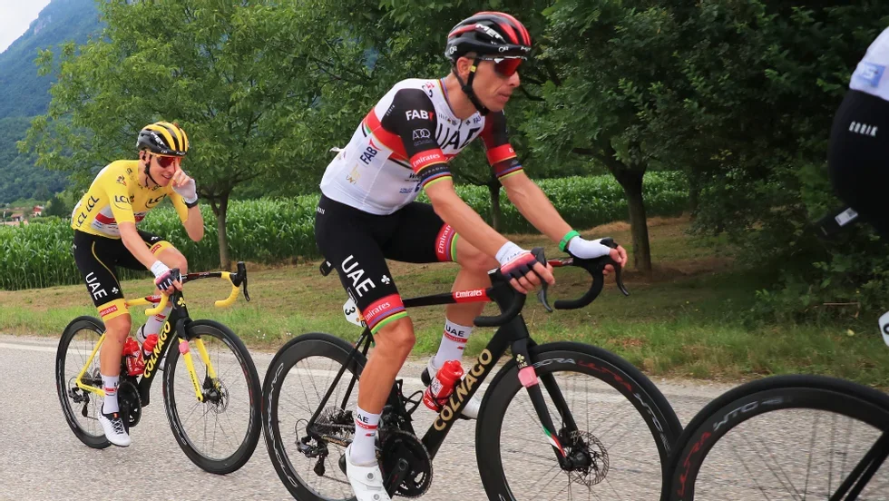 Ciclista dinamarquês Anthon Charmig lidera Volta a Omã, Rui Costa sobe ...