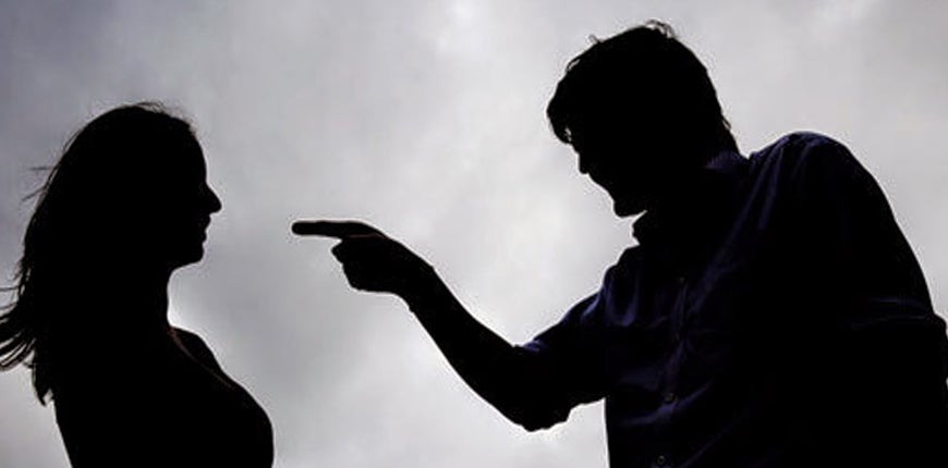 Agressões psicológicas são os atos de violência mais frequentes no namoro