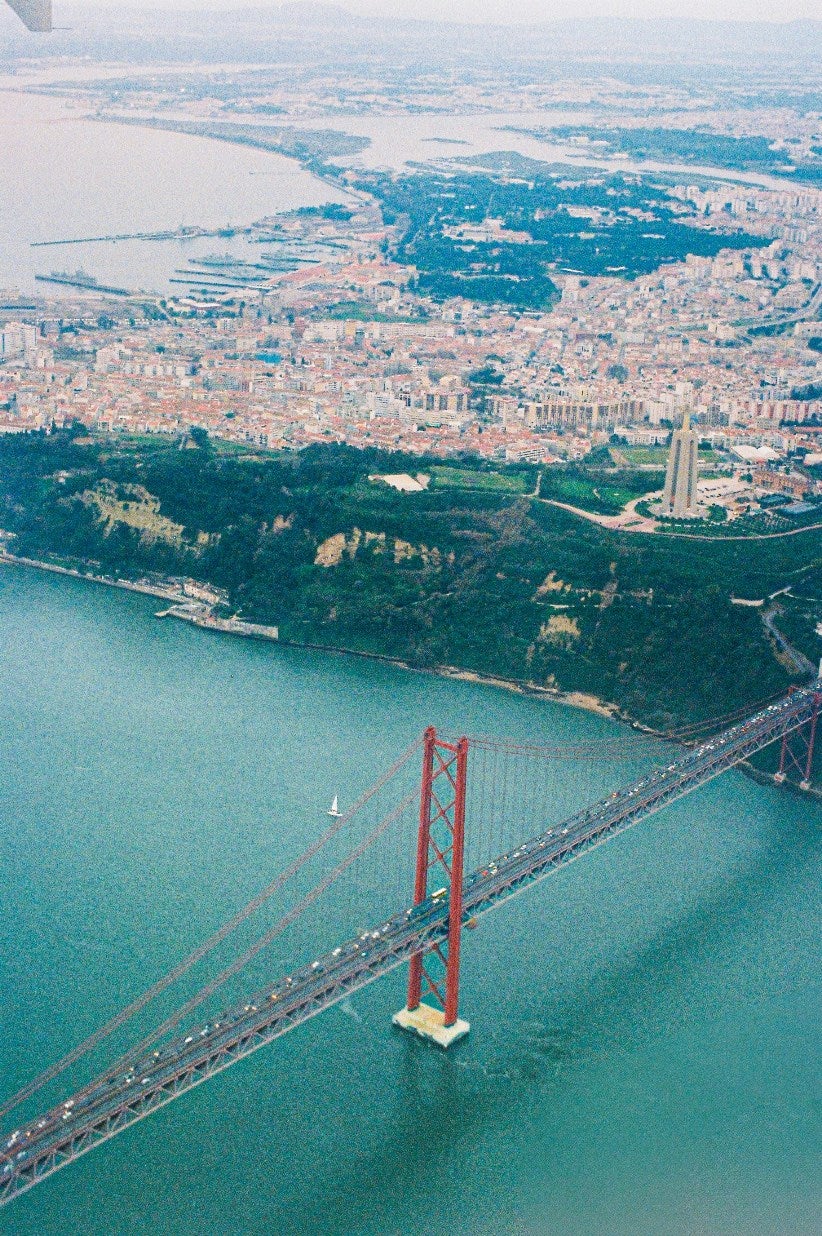 Almada pede ao Governo que trave crescimento de bairros ilegais no concelho