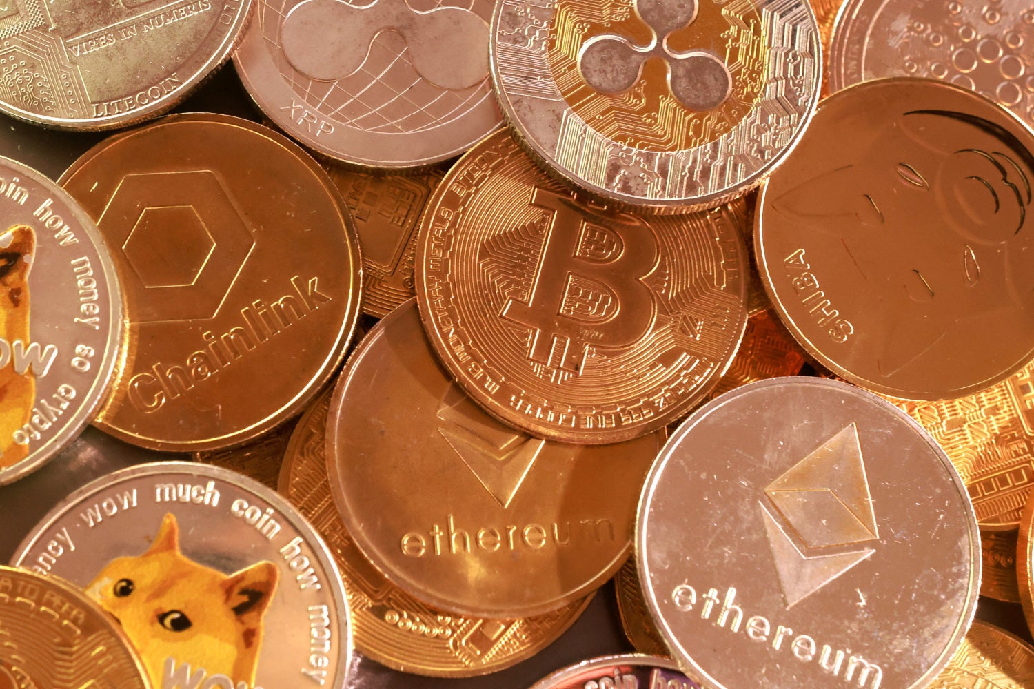 Travada fraude com criptomoedas na Europa que terá lesado vítimas em ...