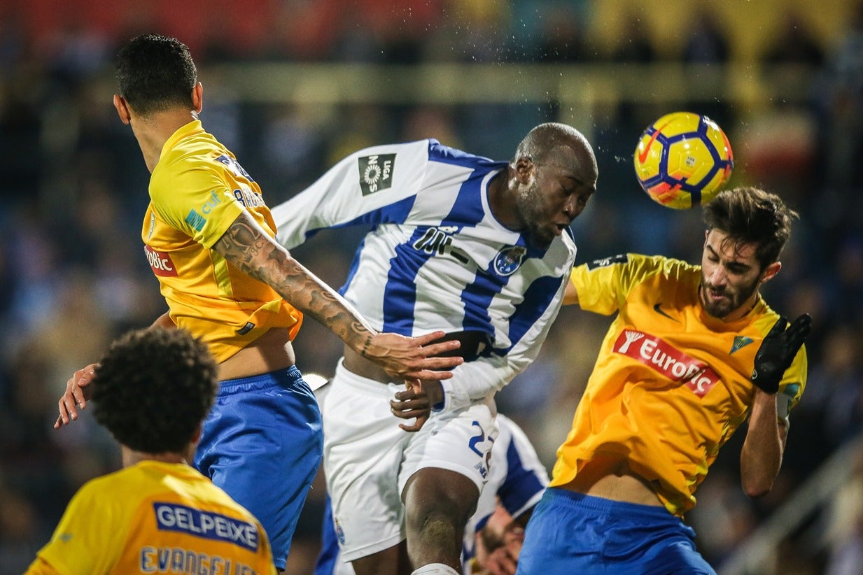Segunda parte do Estoril Praia-FC Porto marcada para 21 de fevereiro às ...