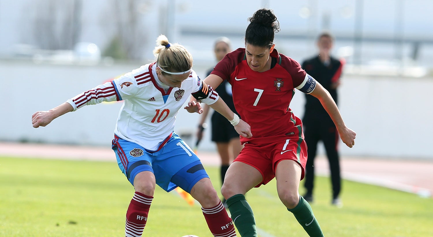 Cláudia Neto de regresso à seleção feminina