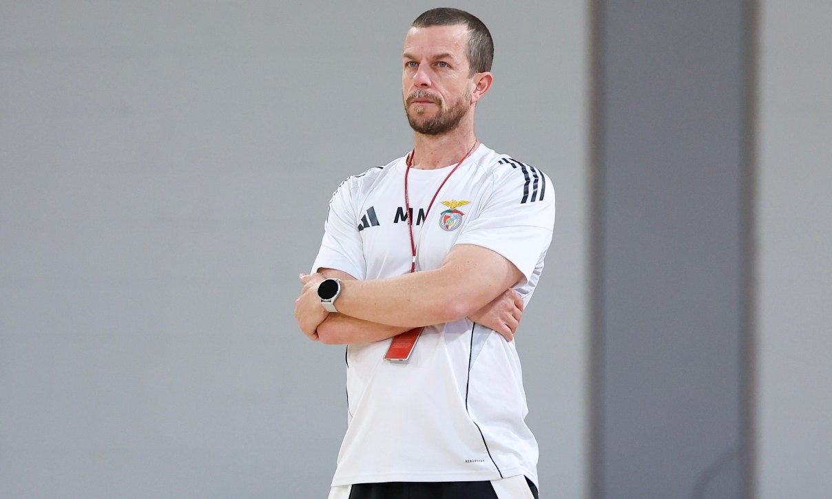 Marcel Matz sai e entra grego Sakis Psarras como treinador de voleibol ...