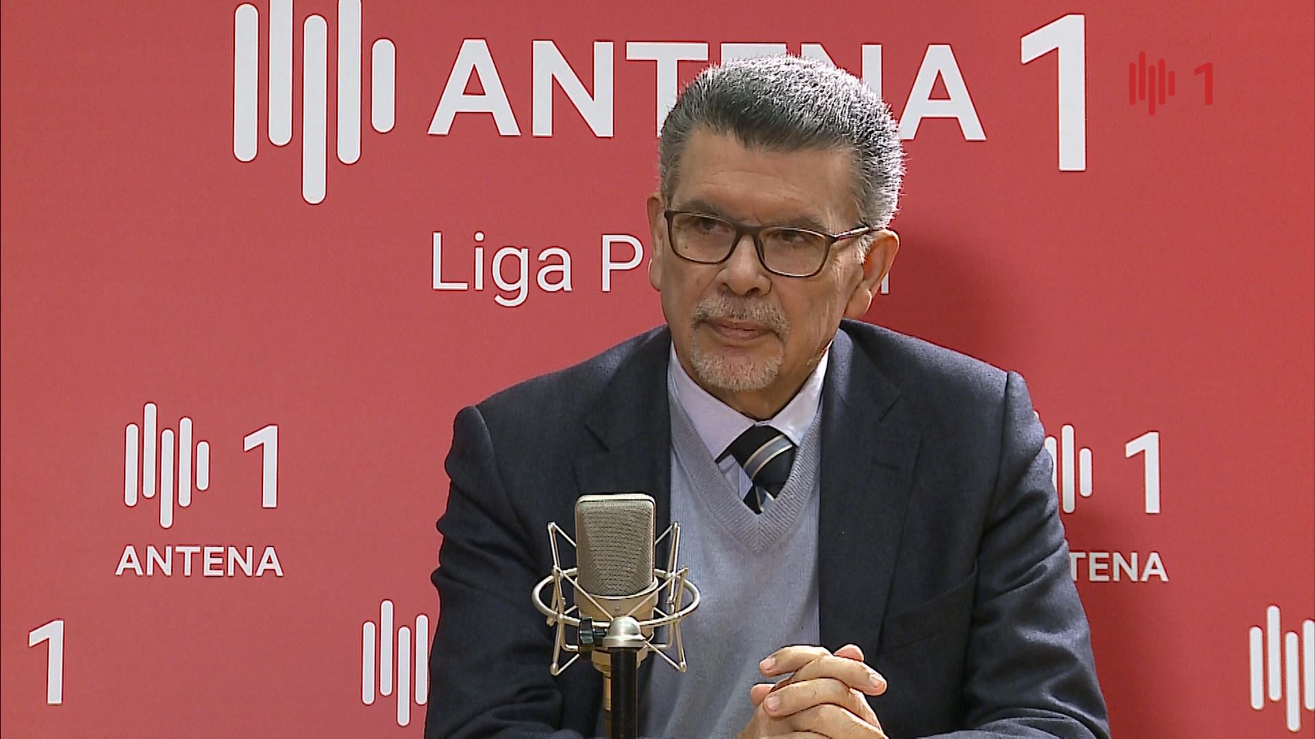Maria Flor Pedroso entrevista António Capucho