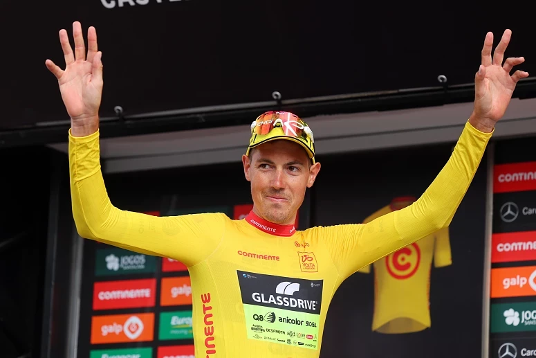 Volta. Glassdrive une-se em defesa de Artem Nych