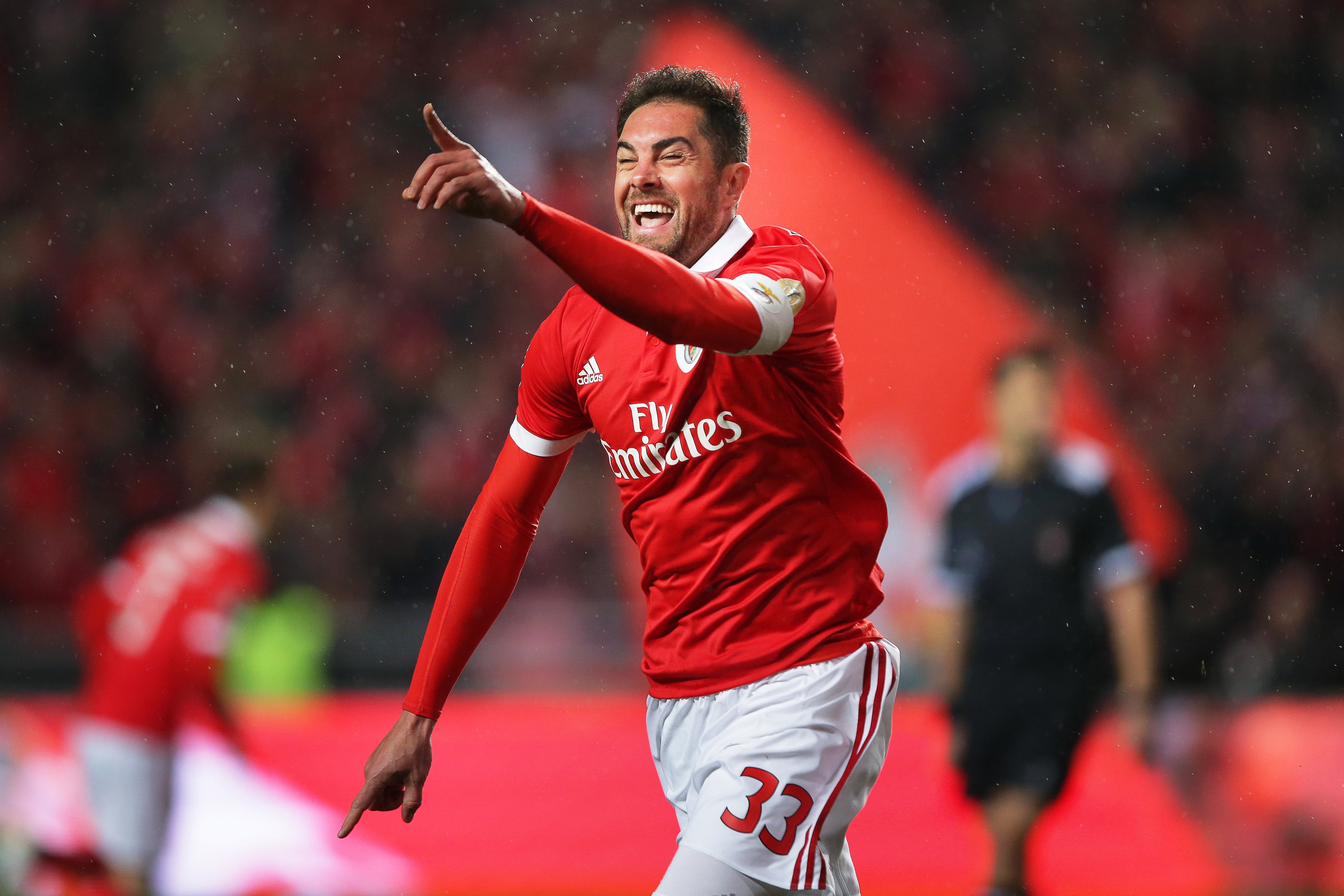 Jardel regressa aos convocados do Benfica dois meses depois