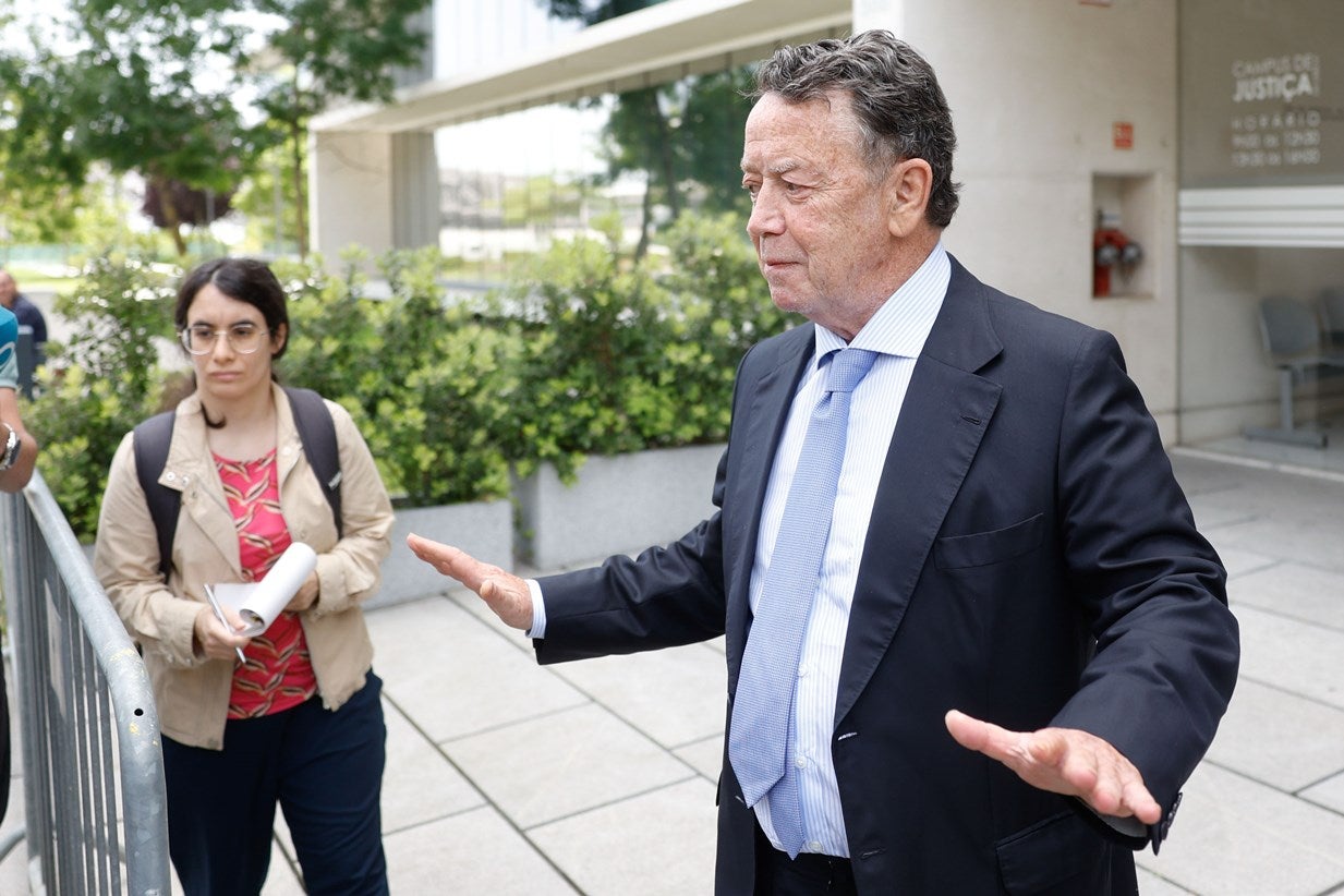 Manuel Pinho condenado a 10 anos de prisão e Salgado a seis anos e três ...