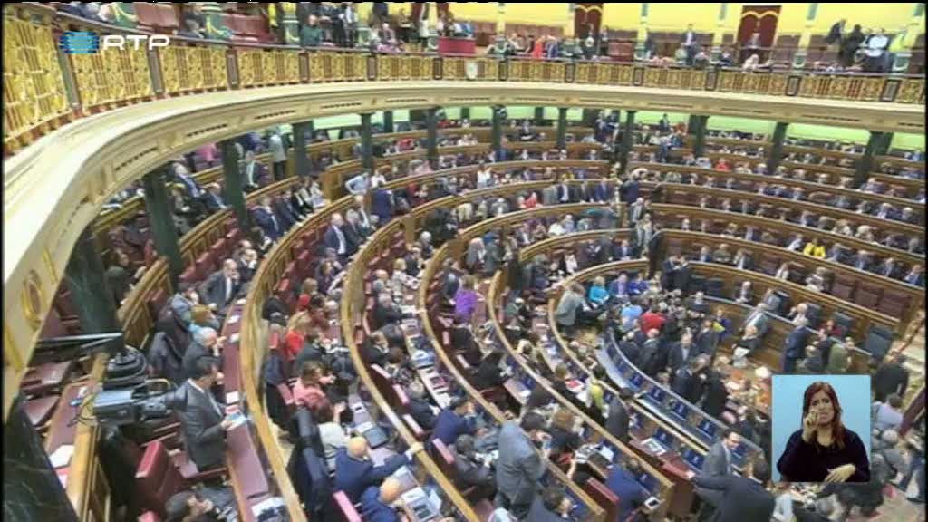 Instabilidade política marca entrada em funções do Parlamento espanhol
