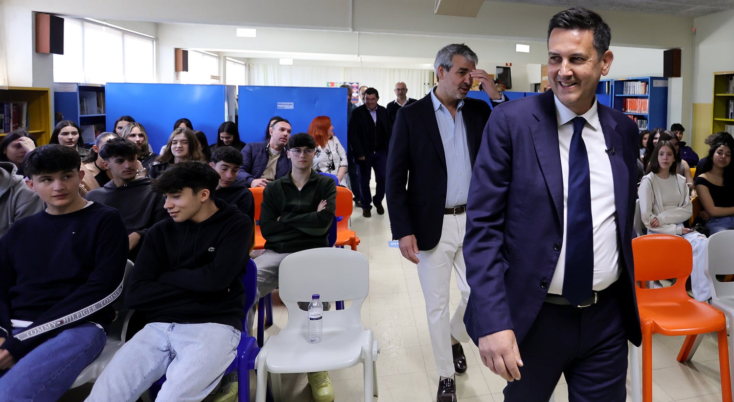 Rui Rocha quer fazer parte de uma solução governativa