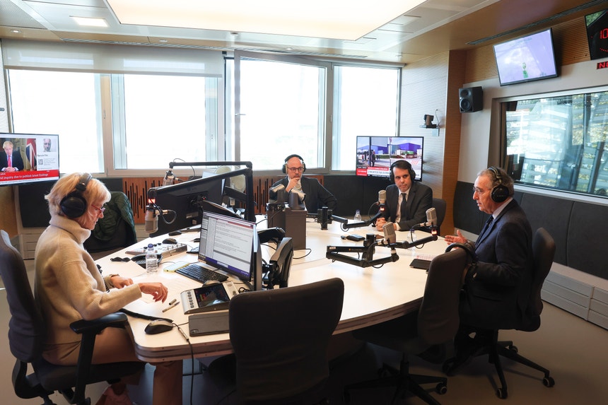 Da esquerda à direita todos concordam: o 25 de novembro não pode ser equiparado ao 25 de abril