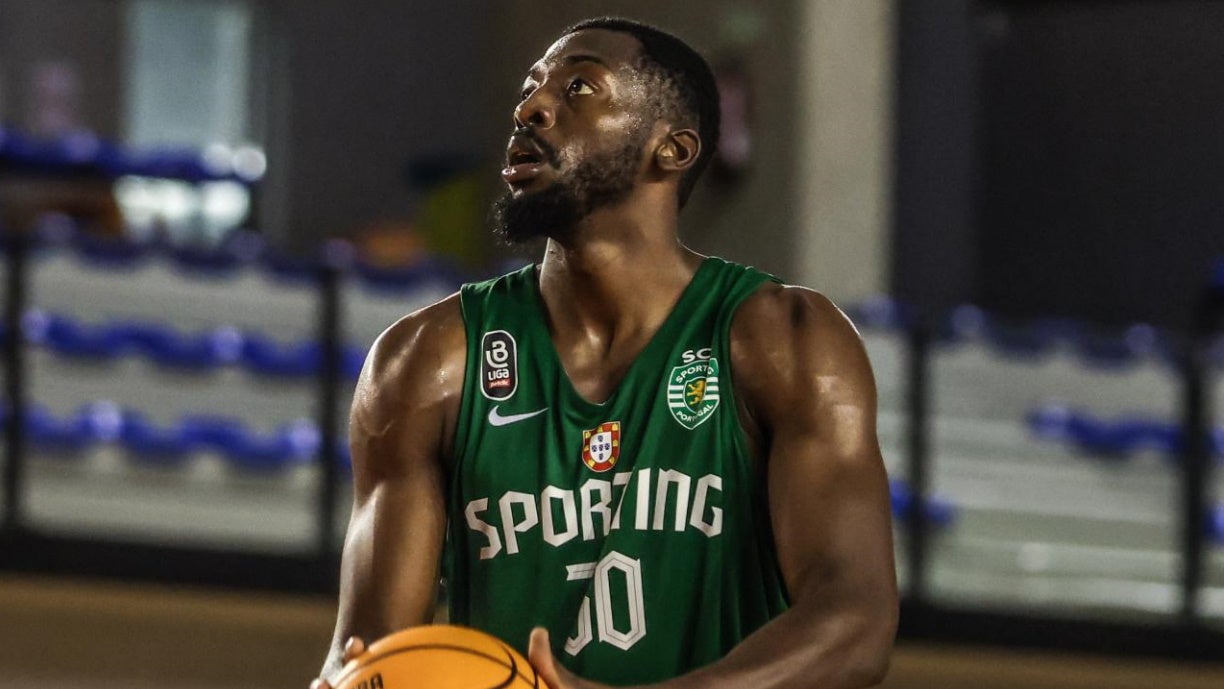 Basquetebol. Joshua Patton regressa ao Sporting