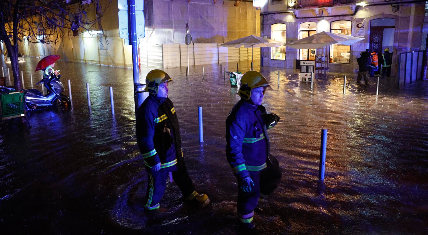 Cheias em Lisboa. Governo e autarquia divergem sobre calendário de ajudas