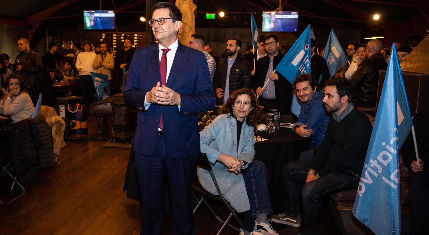 Rui Rocha acusa PS de ter promovido um estagiário a secretário-geral do ...