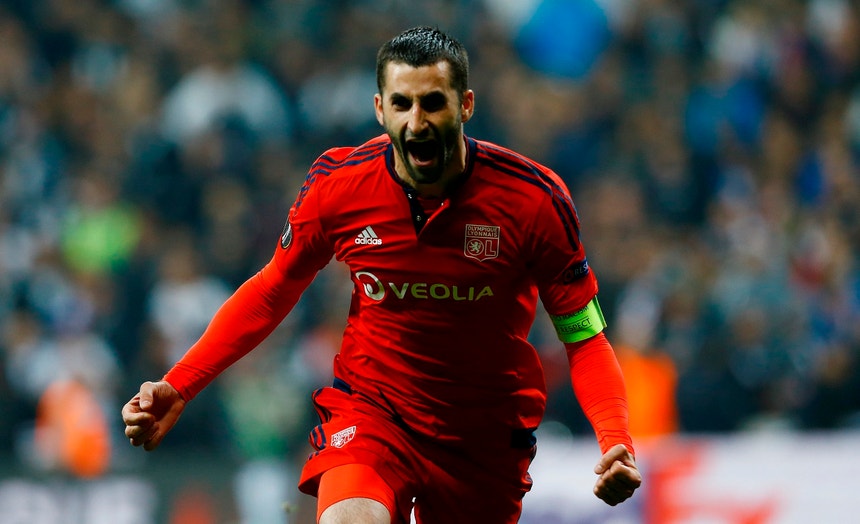 Maxime Gonalons é o quarto reforço da Roma para 2017/18