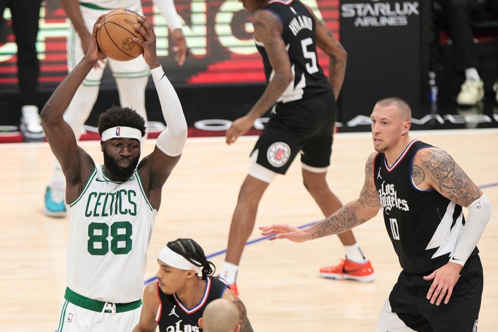 Queta assina contrato prurianual com Boston Celtics