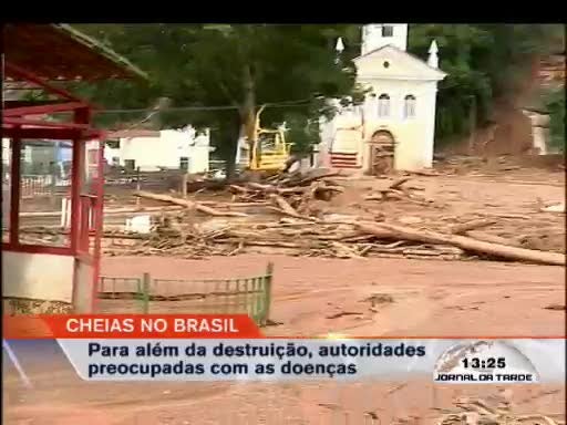 Doenças preocupam após as cheias no Brasil