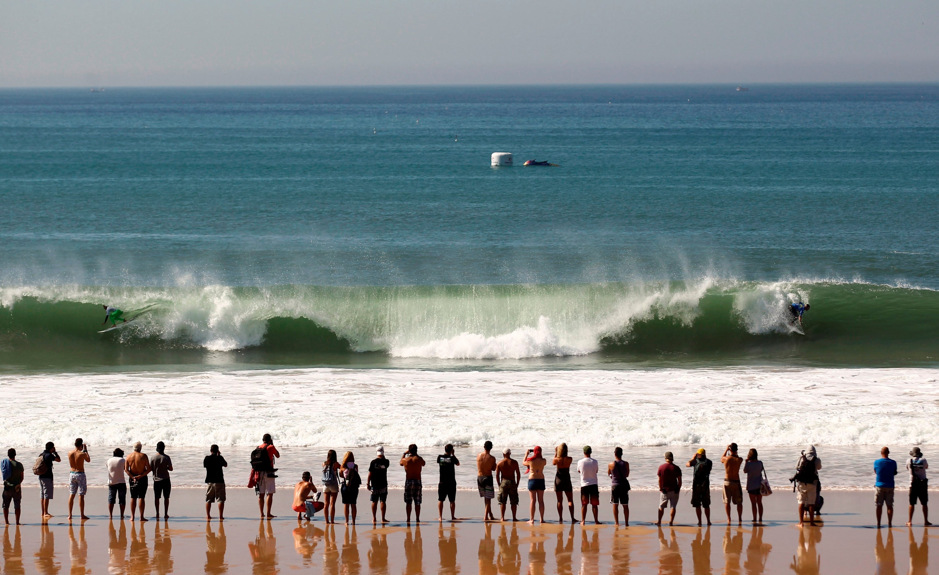 Surf em Peniche para dois dias por falta de ondas
