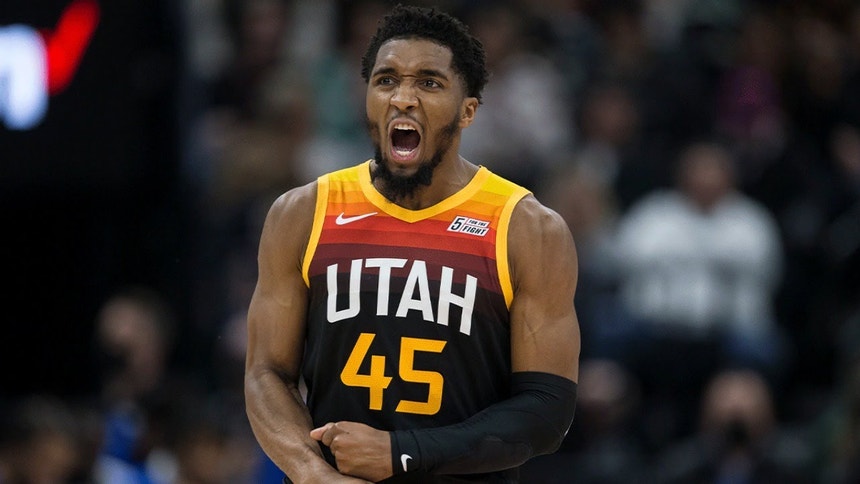Donovan Mitchell marca 71 pontos pelos Cavaliers