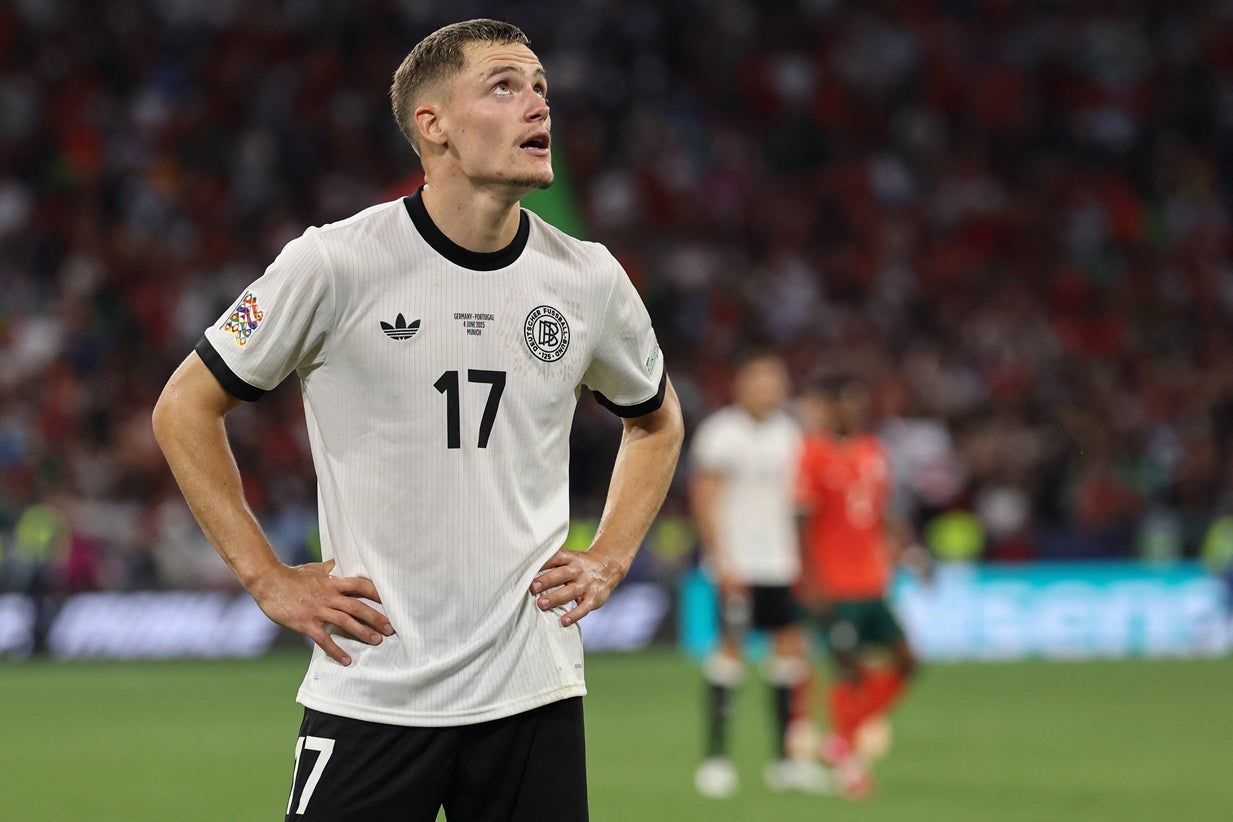 Liverpool contrata alemão Wirtz ao Bayer Leverkusen por mais de 135 ME