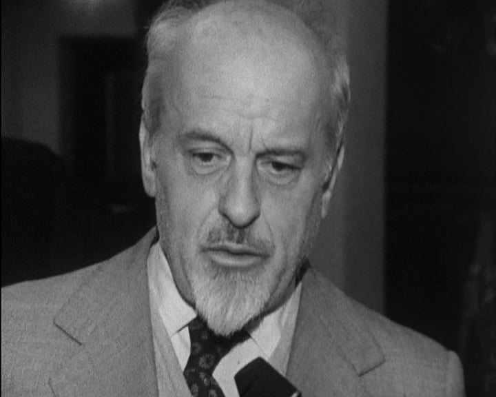 Chegada de Lelio Basso e Linda Bimbi a Lisboa – RTP Arquivos