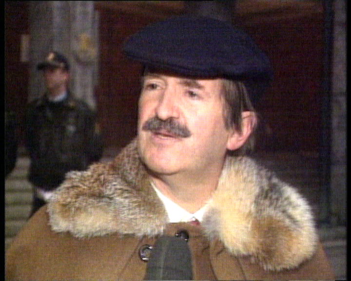 Duarte Pio de Bragança conversa com jovens timorenses – RTP Arquivos