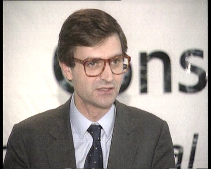 Discurso de Manuel Monteiro – RTP Arquivos