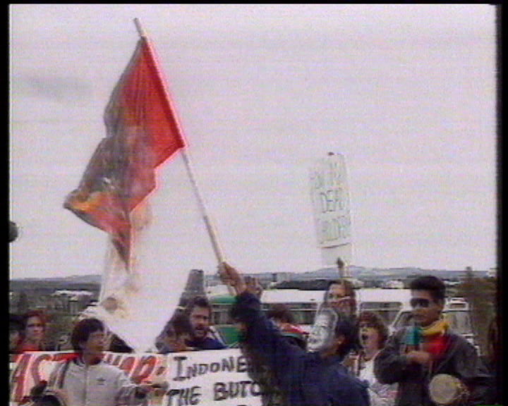 Novos massacres em Timor-Leste – RTP Arquivos